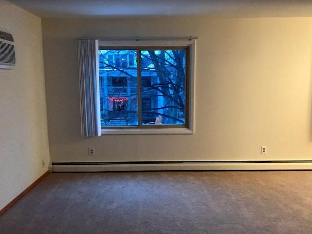 2649 Humboldt Ave S. 1 Bedroom Apartment for Rent at 2649 Humboldt Ave S, Minneapolis, MN 55408 East Isles