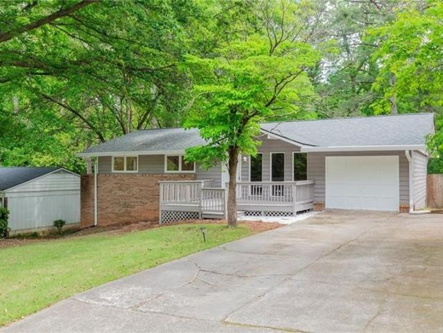 2649 Rolling View Dr SE, Smyrna, GA 30080