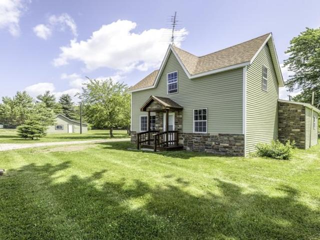 2649 S Sherman Rd, Applegate, MI 48401