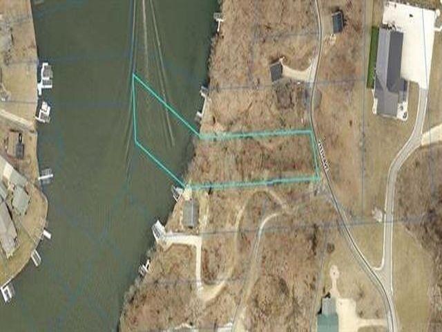 26407 th Ave, Delhi, IA 52223