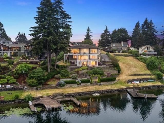 26408 th Ave SE, Kent, WA 98042