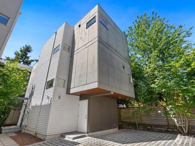 2640 NW 57th St Unit A, Seattle, WA 98107
