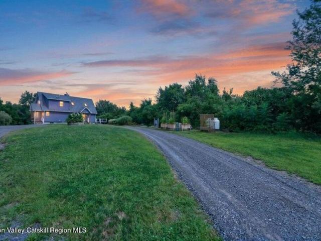 2640 New York 203 Unit STOP1, Valatie, NY 12184
