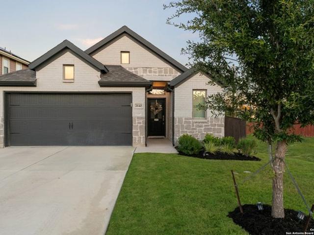 2640 Barkey Spgs, San Antonio, TX 78245
