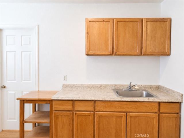 2640 Batson #B
