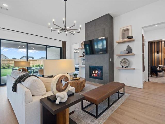2640 Everglades Drive