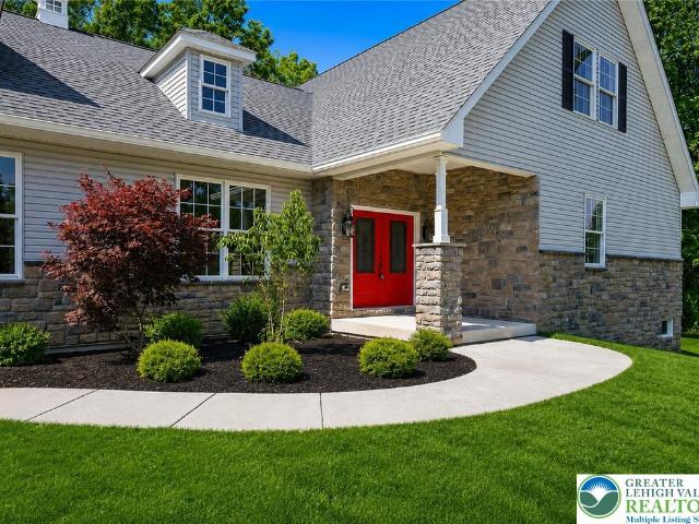 2640 Eagle Lane