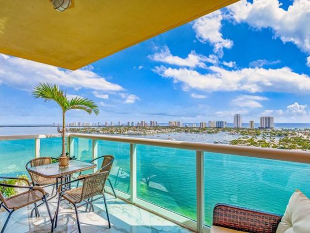 2640 Lake Shore Dr Unit 2014, Riviera Beach, FL 33404