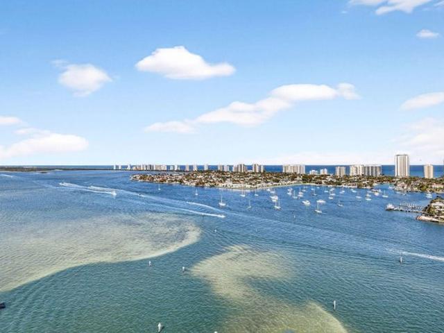 2640 Lake Shore Dr Unit 2608, Riviera Beach, FL 33404