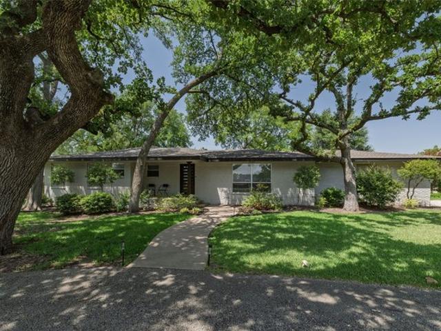 2640 Ridgecrest Dr, Southlake, TX 76092