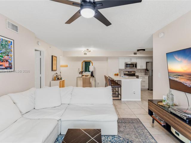 2640 S University Dr, Unit 111, Davie, FL 33328 | MLS #A12008 | Compass