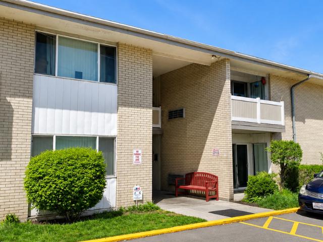 2640 W 3800 S Valley Fair 16 Plex