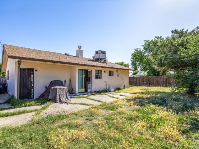2640 52nd Ave, Sacramento, CA 95822 | MLS #226075