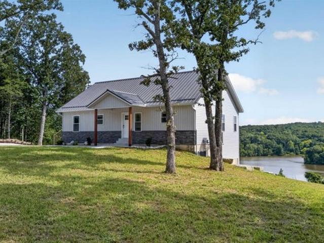 26410 Herring Ct, Lincoln, MO 65338