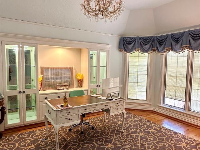 26414 Pin Oak