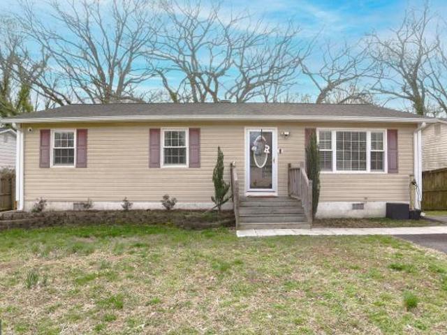 26416 Hillendale Rd, Hollywood, MD 20636