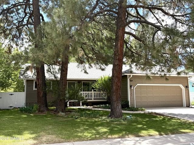 2641 N Fox Run Dr, Flagstaff, AZ 86004