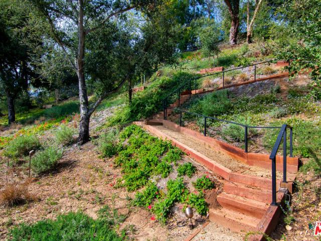 2641 Hutton Dr, Beverly Hills, CA 90210 | MLS #25517