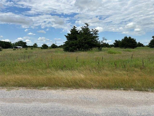 2641 Lemonade Ln, Farmersville, TX 75442