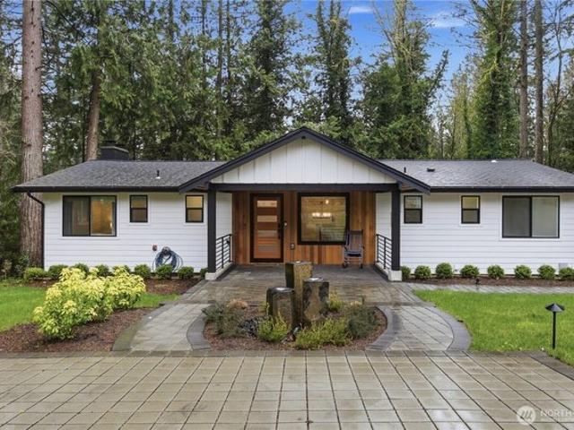 2641 st Ave SE, Issaquah, WA 98029