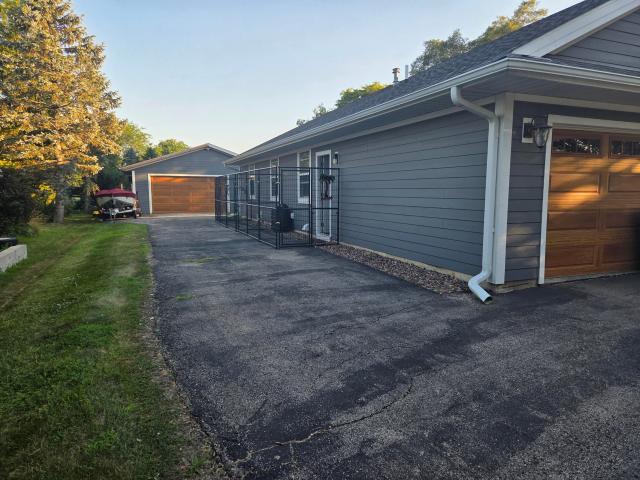 26423 S Wind Lake Rd
