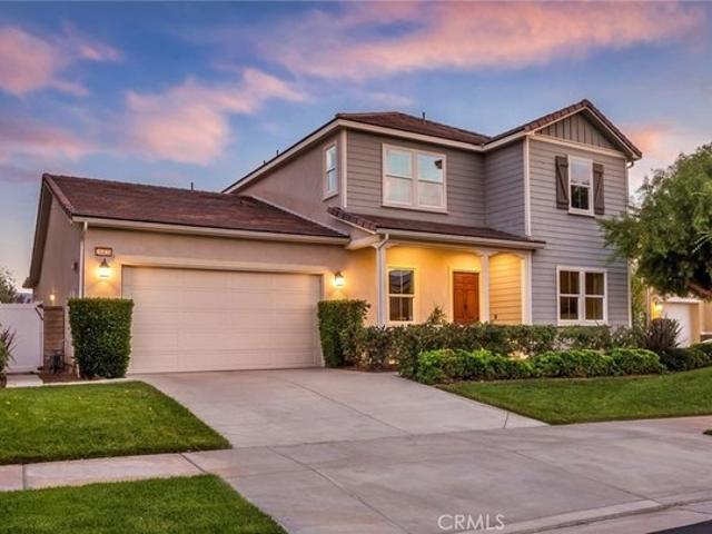 26420 Township St, Saugus, CA 91350
