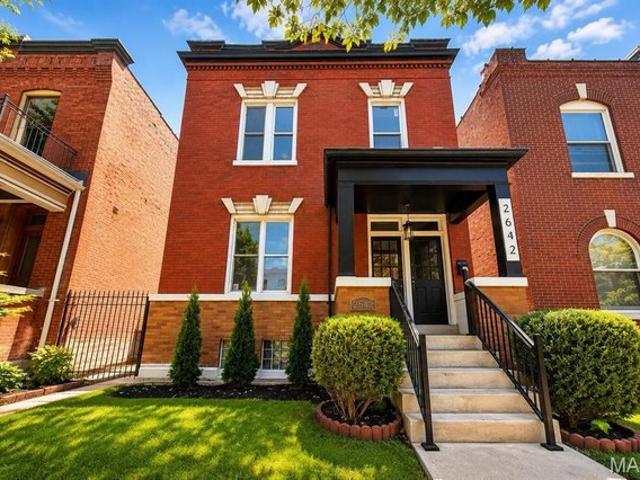 2642 Accomac St, Saint Louis, MO 63104