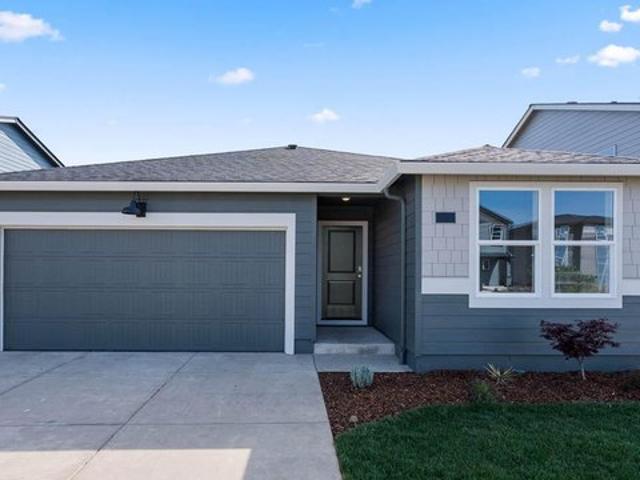 2642 Addysen Park Way, Medford, OR 97501