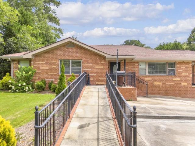 2642 Loganville Highway
