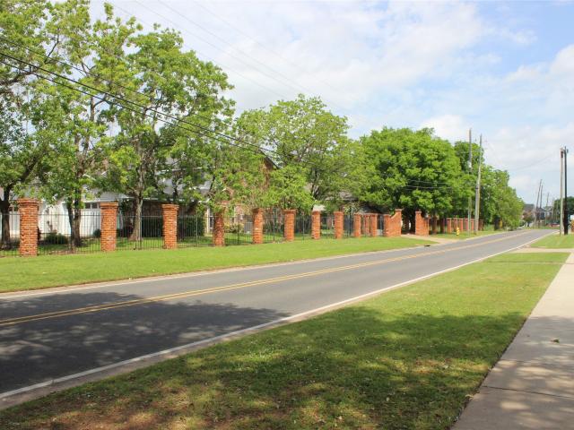 2642 Village Lane