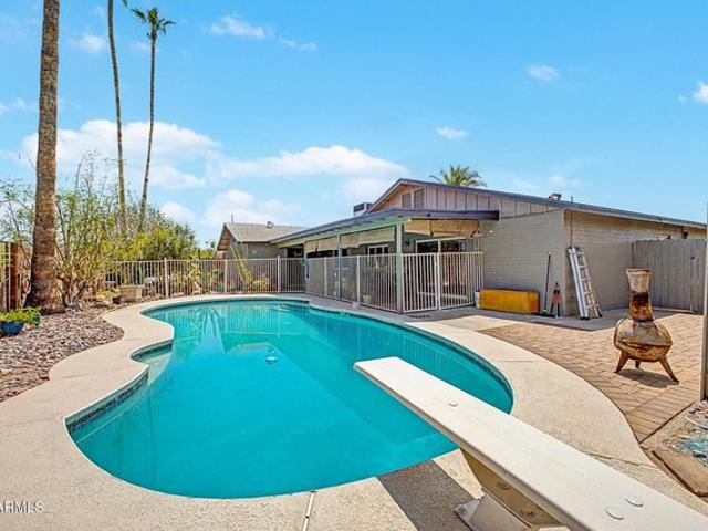2642 W Juanita Cir, Mesa, AZ 85202