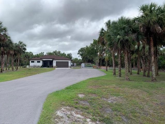 2642 28th Ave SE, Naples, FL 34117