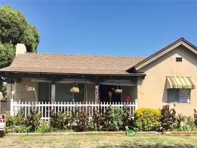 26430232 114 Franklin Ave