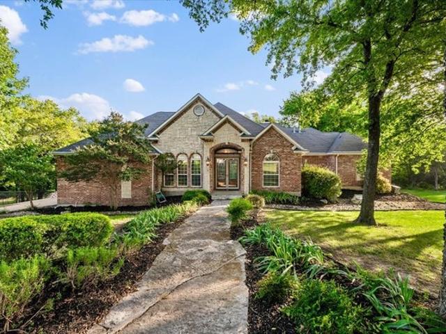 2643 Creekwood Dr, Cedar Hill, TX 75104