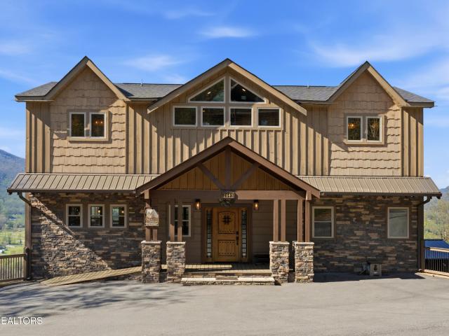 2643 Dogwood Ridge Way