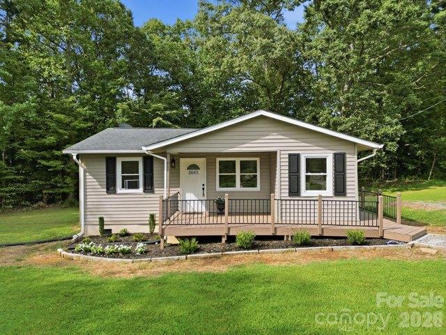2643 Hopewell Church Rd, Sherrills Ford, NC 28673