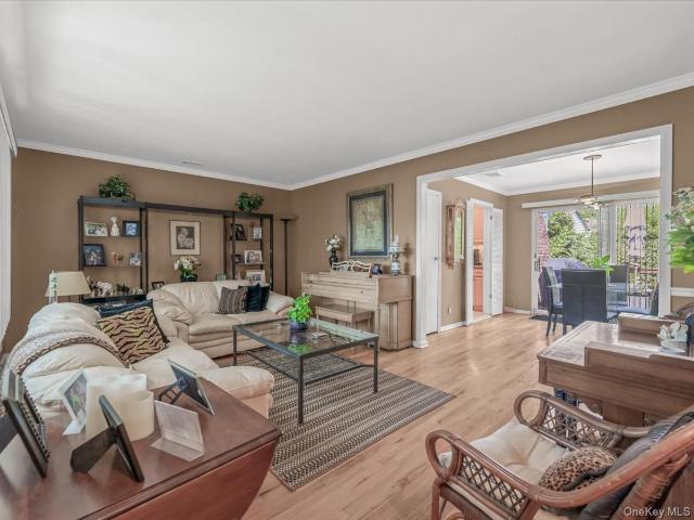 2643 Landman Lane
