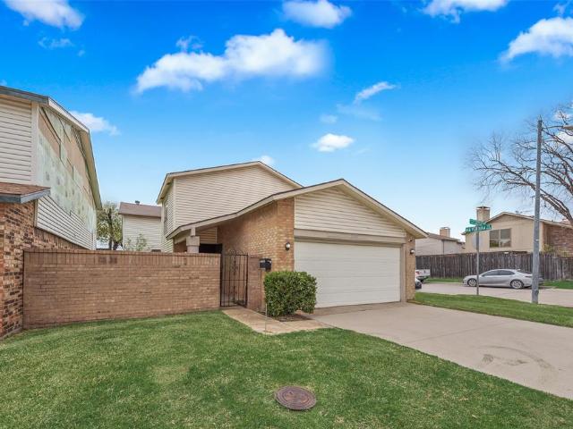 2643 Via Ventura Circle