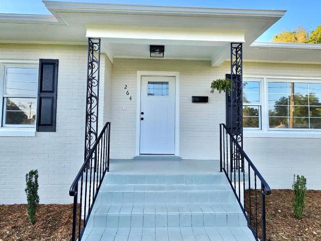 264 3rd Avenue SW