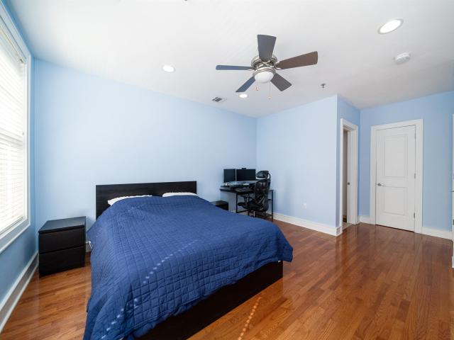 264 5Th St # 3D