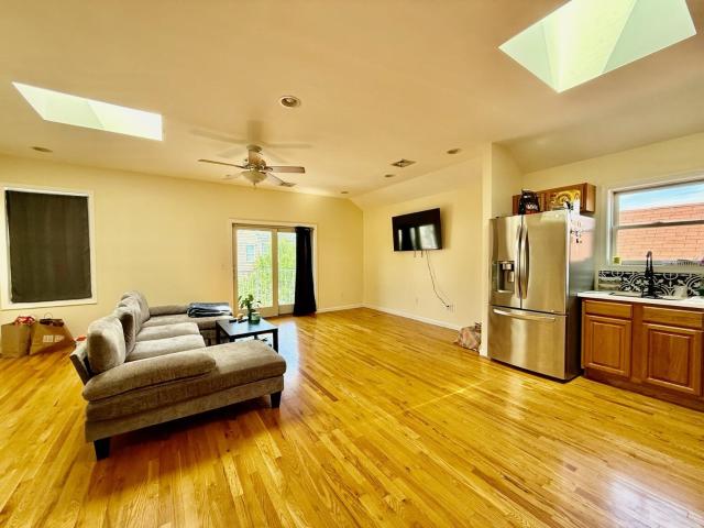 264 Custer Ave # 2