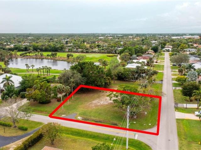 264 Cypress Way W, Naples, FL
