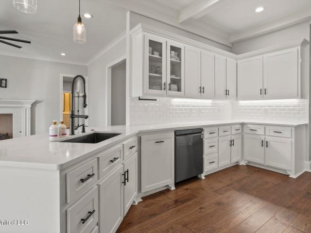 264 Arbor Trail