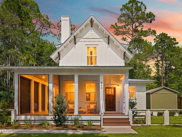 264 Bayou Cir, Freeport, FL 32439