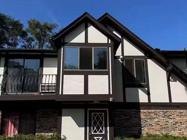 264 George St, Unit A, Bensenville, IL 60106 MLS #12476524