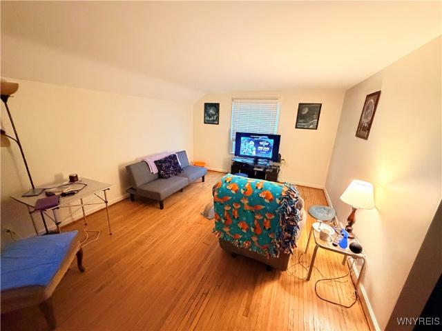 264 E Main Street