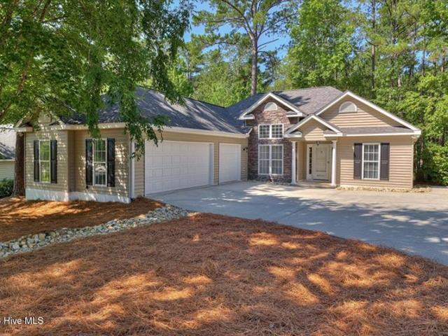 264 Fairway Dr, McCormick, SC 29835