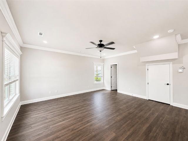 264 LaVona Lane B