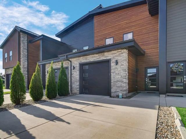 264 Nomo Pl, Crown Point, IN 46307