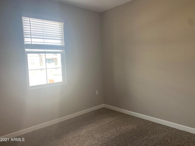 264 S 189th Lane